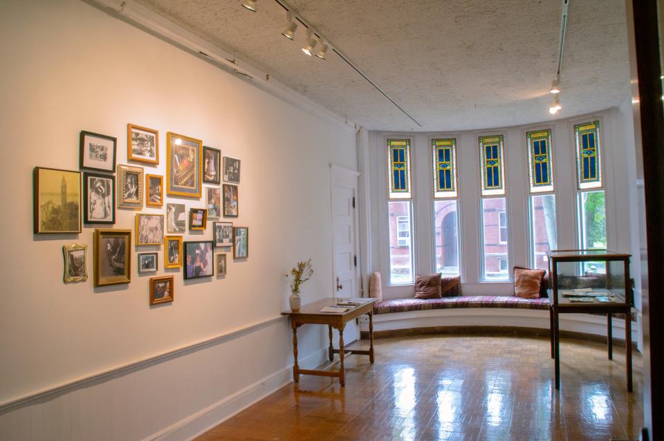 About the String Room Gallery - Arts at Wells